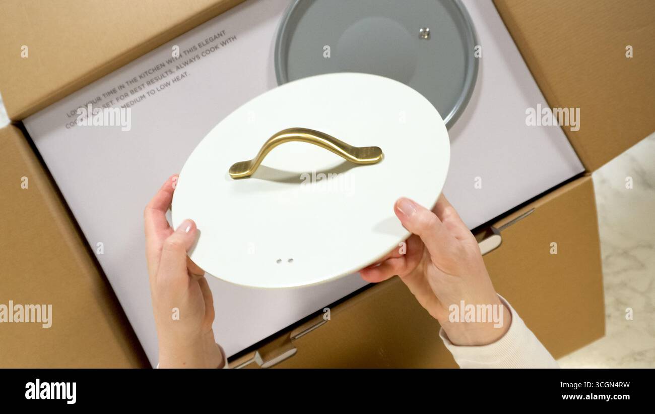 Lifting reveal hi-res stock photography and images - Alamy