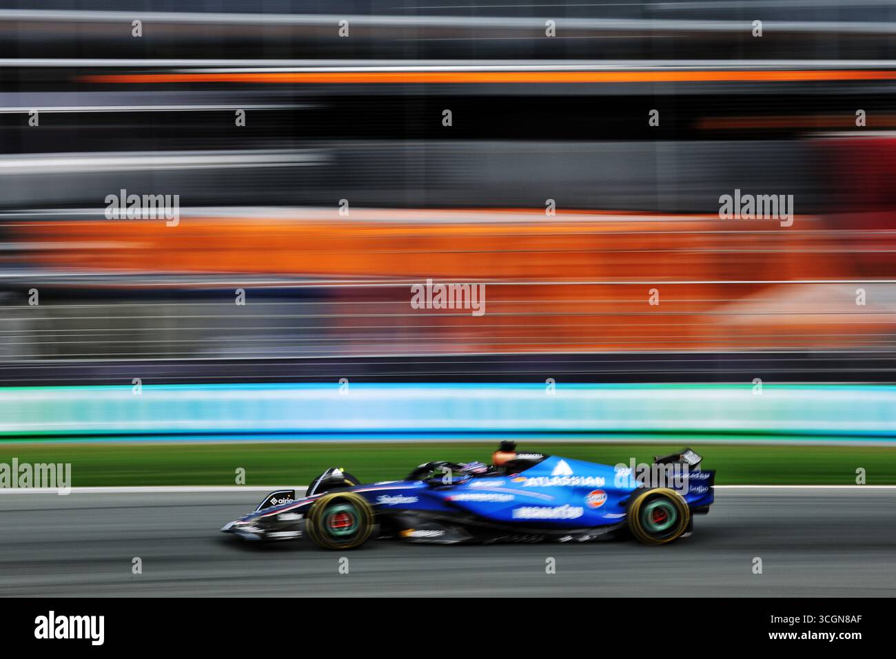 Alexander Albon (THA) Atlassian Williams Racing FW47. 29.08.2025 ...