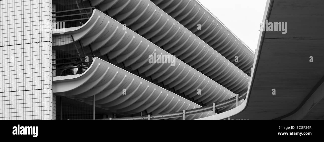 PRESTON BUS STATION BRUTALIST ARCHITECTURE Keith Ingham; Charles Wilson ...