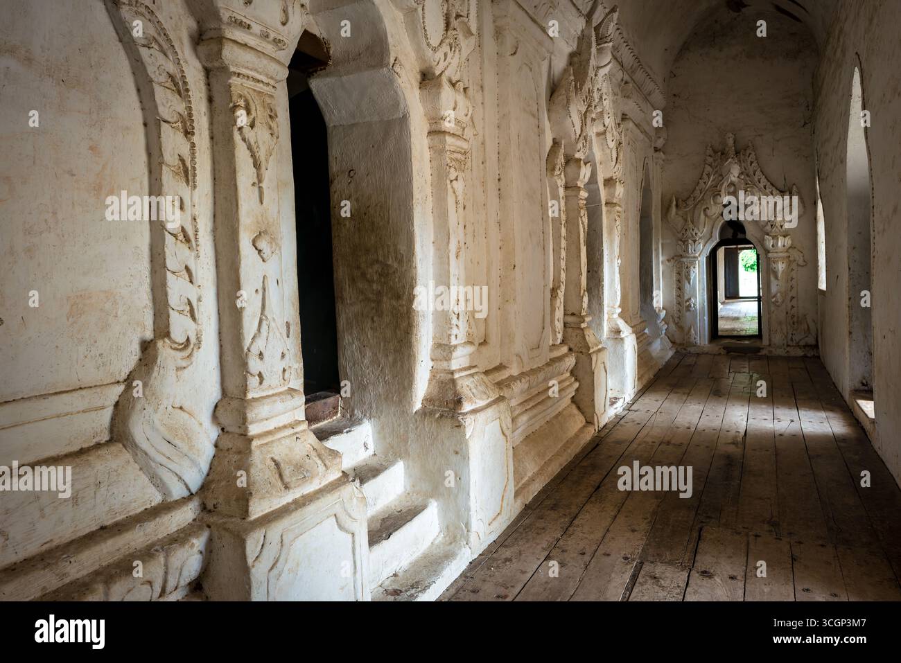 Konbaung period architecture hi-res stock photography and images - Alamy