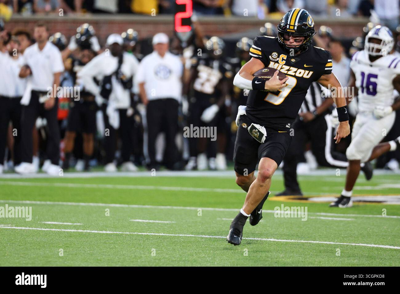 Missouri quarterback Beau Pribula (9) runs with the ball for a ...
