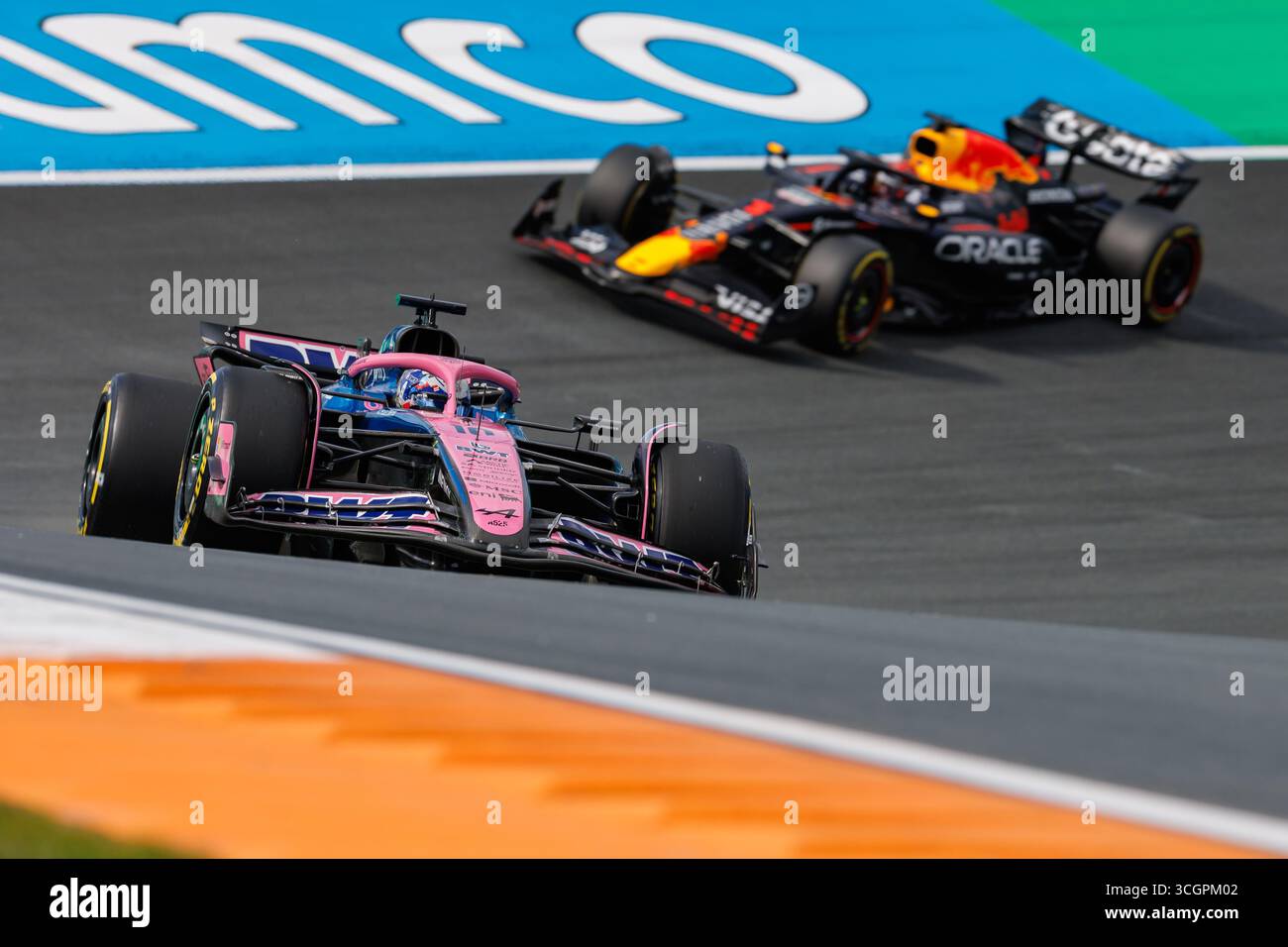 Pierre Gasly (BWT Alpine F1 Team, #10) mit seinem Auto auf der Strecke ...