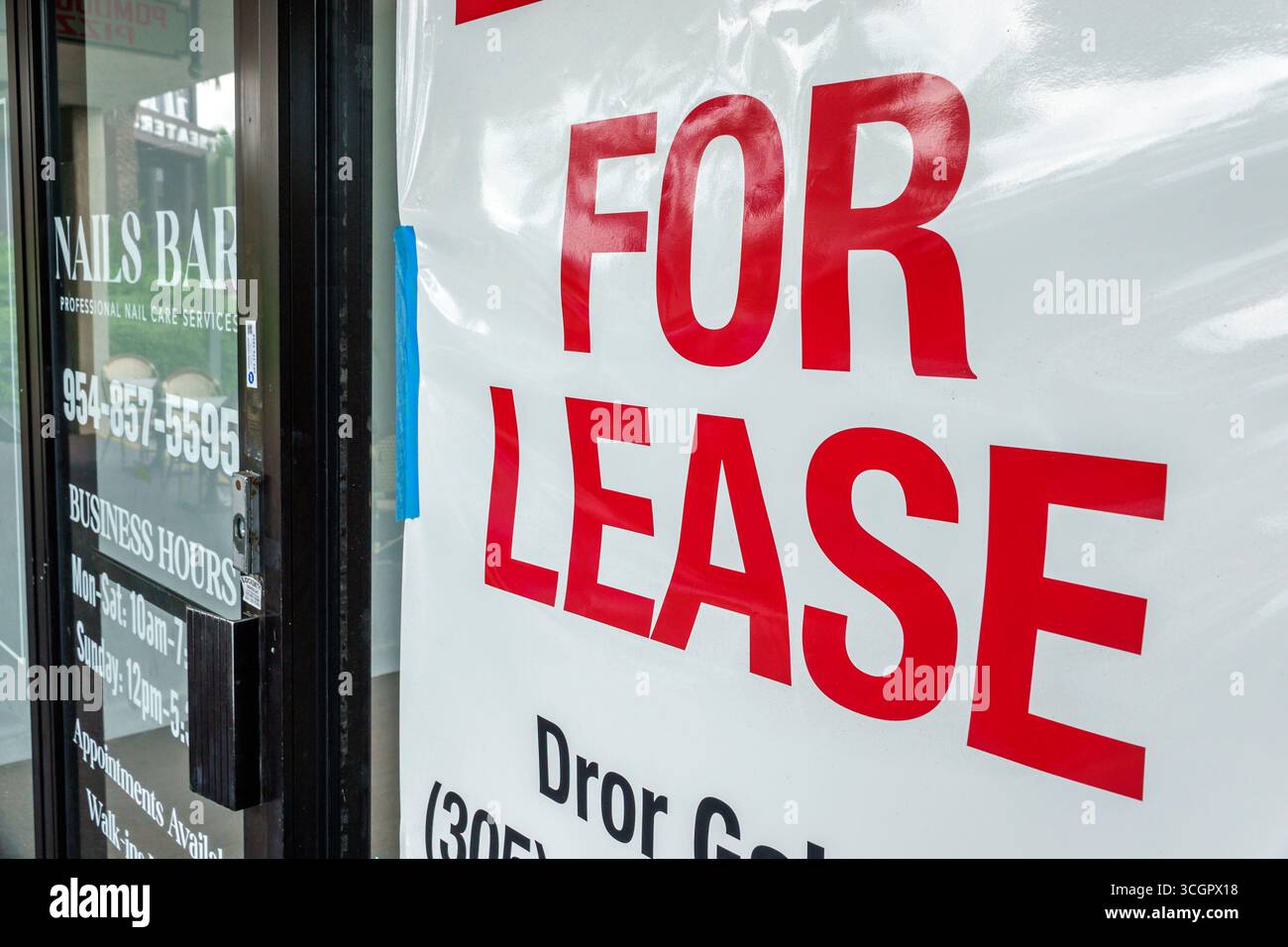 Business relocation tenant vacancy shopping plaza hi-res stock ...