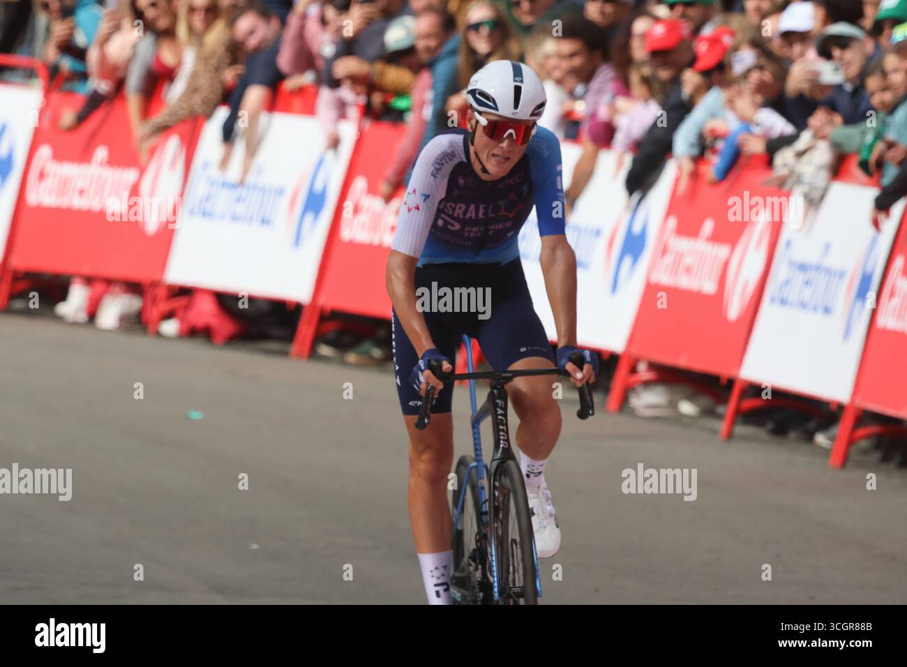 Vuelta a Espana 2025 stage 7 to Cerler ski station Huesca won by Juan ...