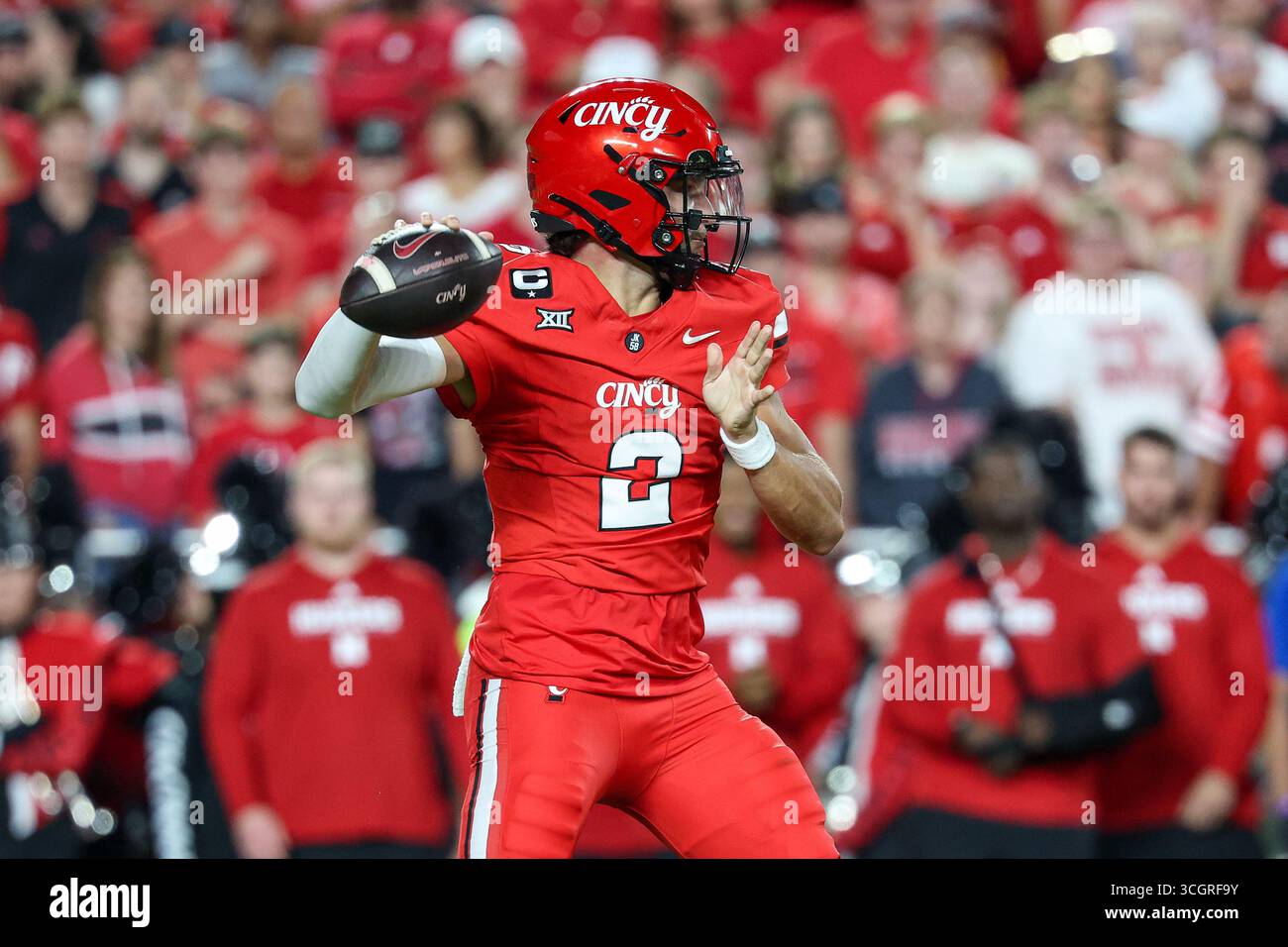 August 28, 2025: Cincinnati Bearcats quarterback Brendan Sorsby (2) looks to pass during an NCAA ...