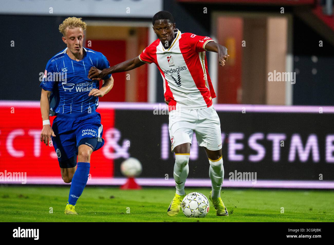 Emmen, Netherlands. 29th Aug, 2025. EMMEN, 29-08-2025, Stadium Oude ...