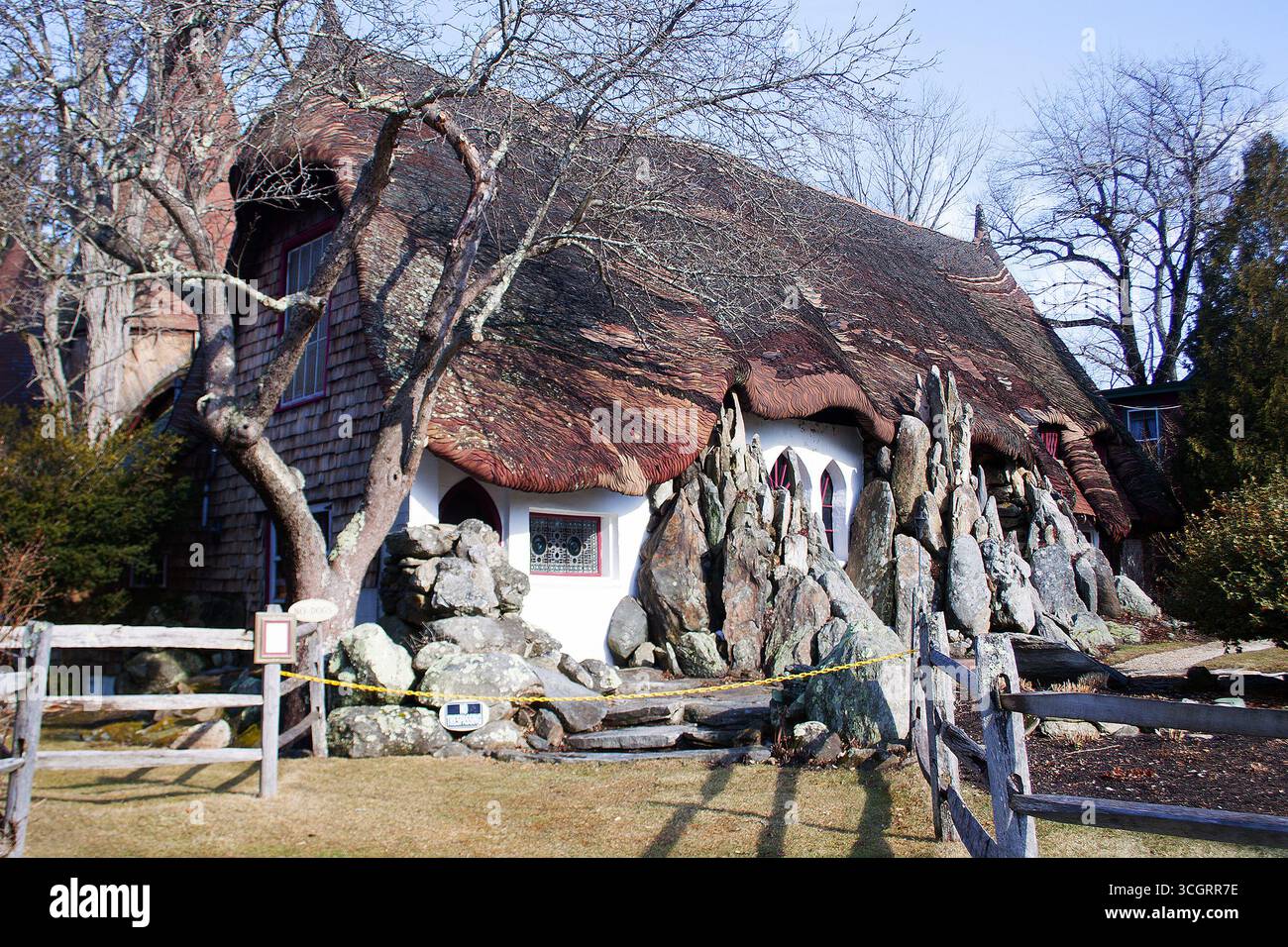 Massachusetts folk architecture hi-res stock photography and images - Alamy