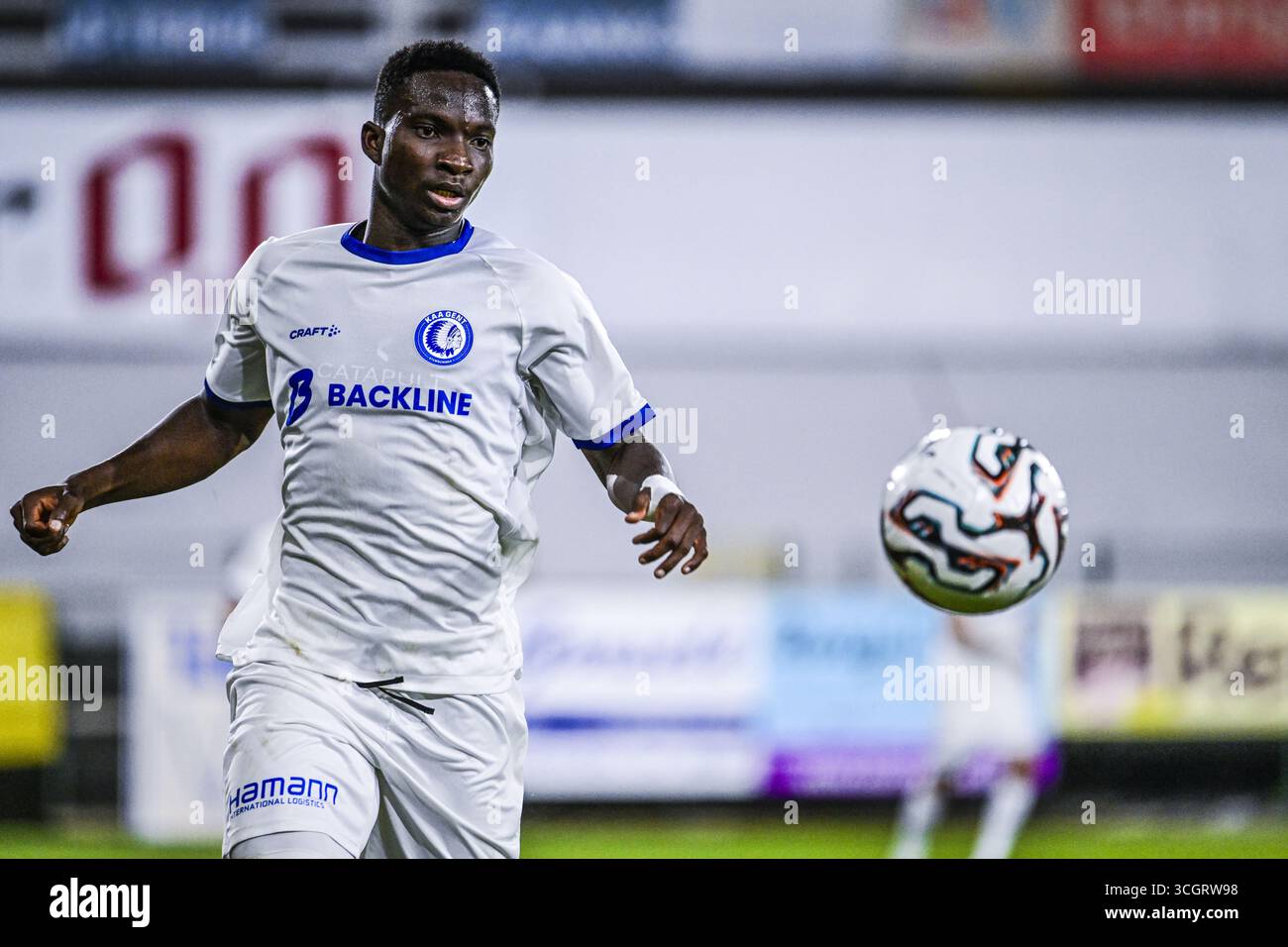 Jong Gent's Idris Abdullahi pictured in action during a soccer game ...