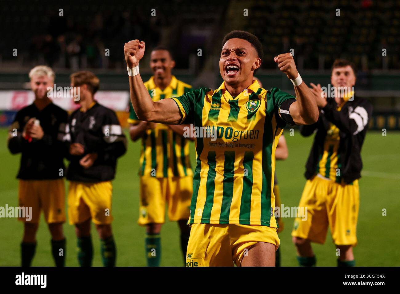 DEN HAAG, THE NETHERLANDS - AUGUST 29: Steven van der Sloot of ADO Den ...