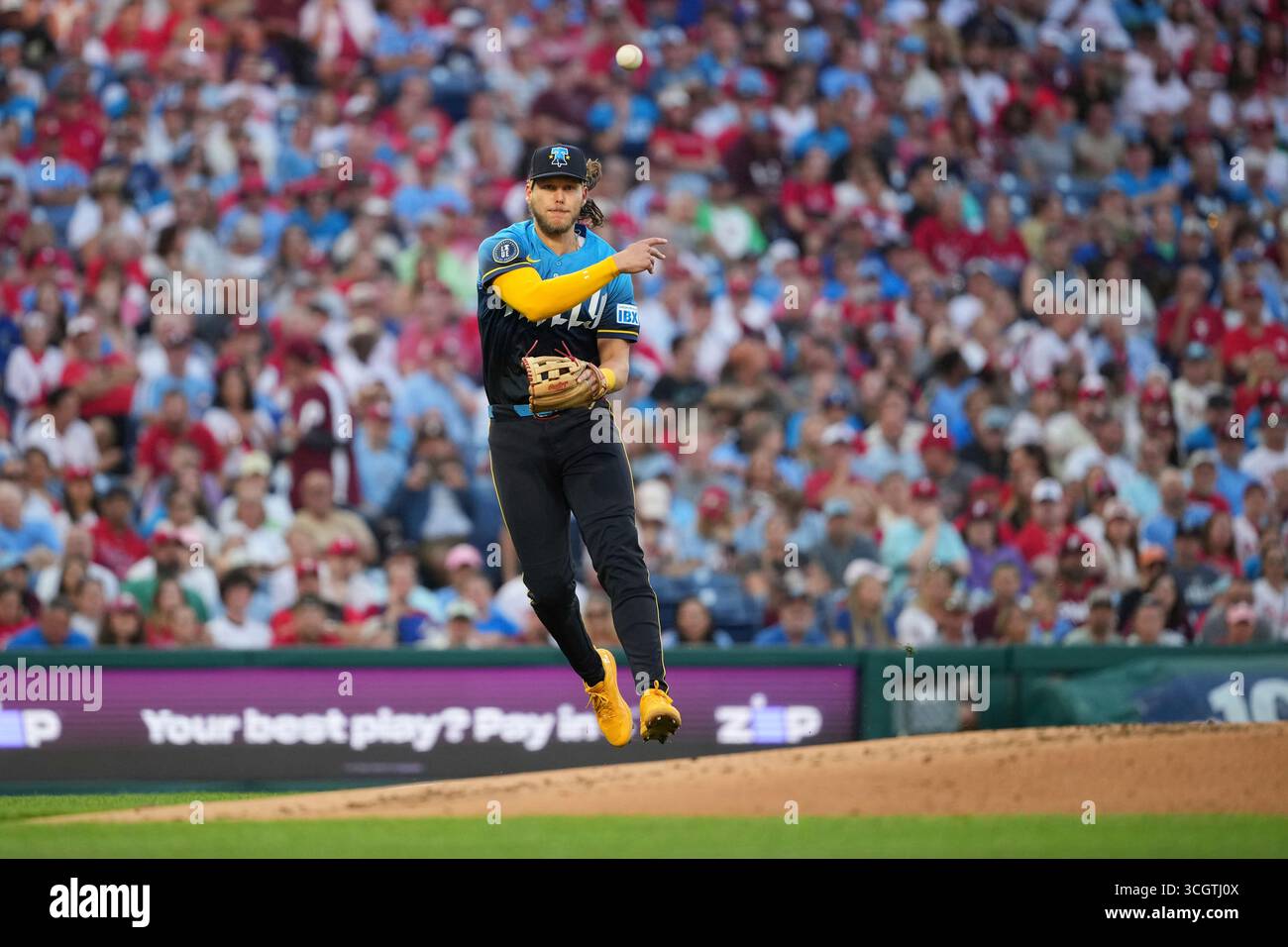 Philadelphia Phillies third baseman Alec Bohm throws to first after ...