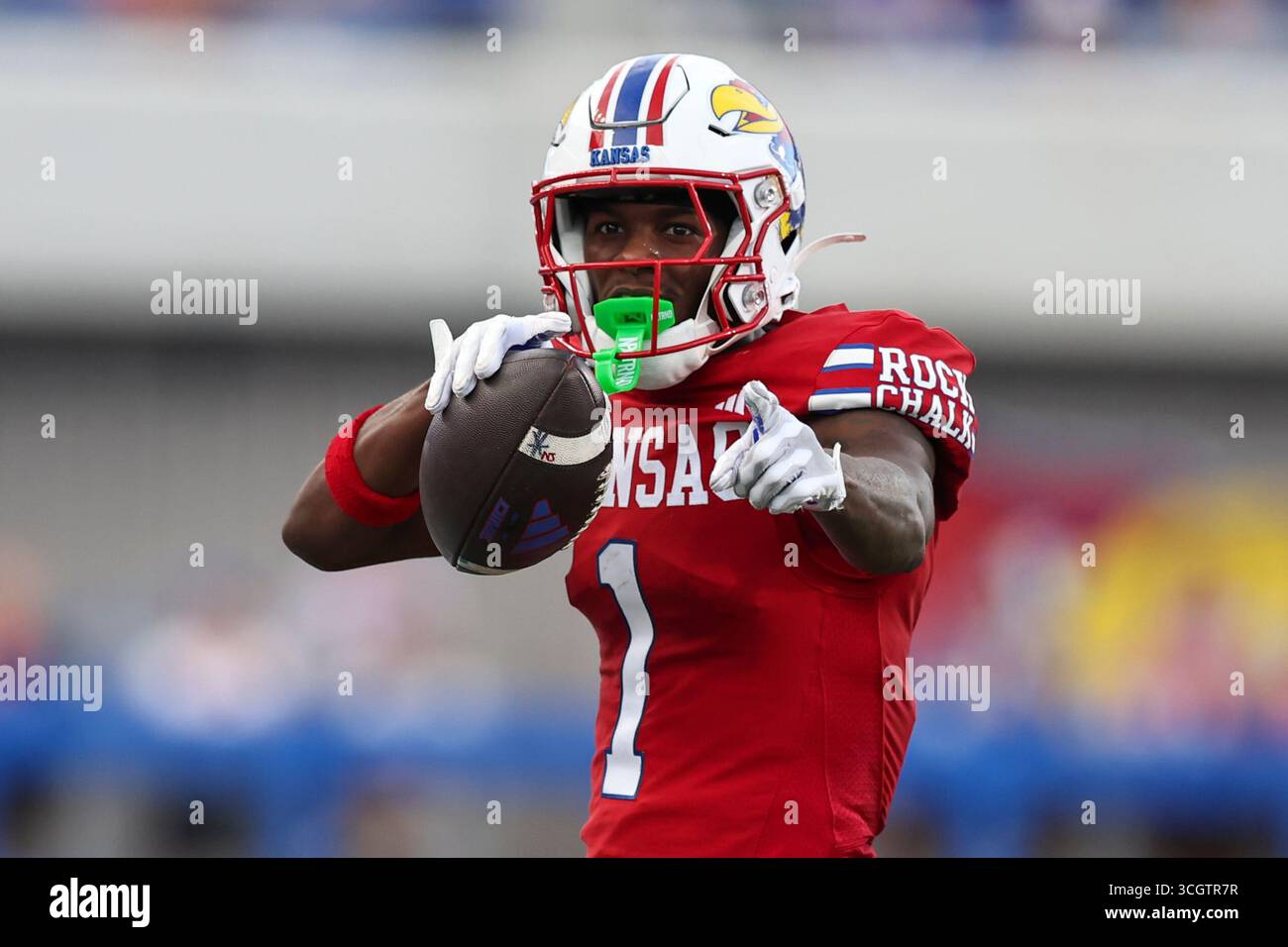 LAWRENCE, KS - AUGUST 29: Kansas Jayhawks wide receiver Emmanuel ...