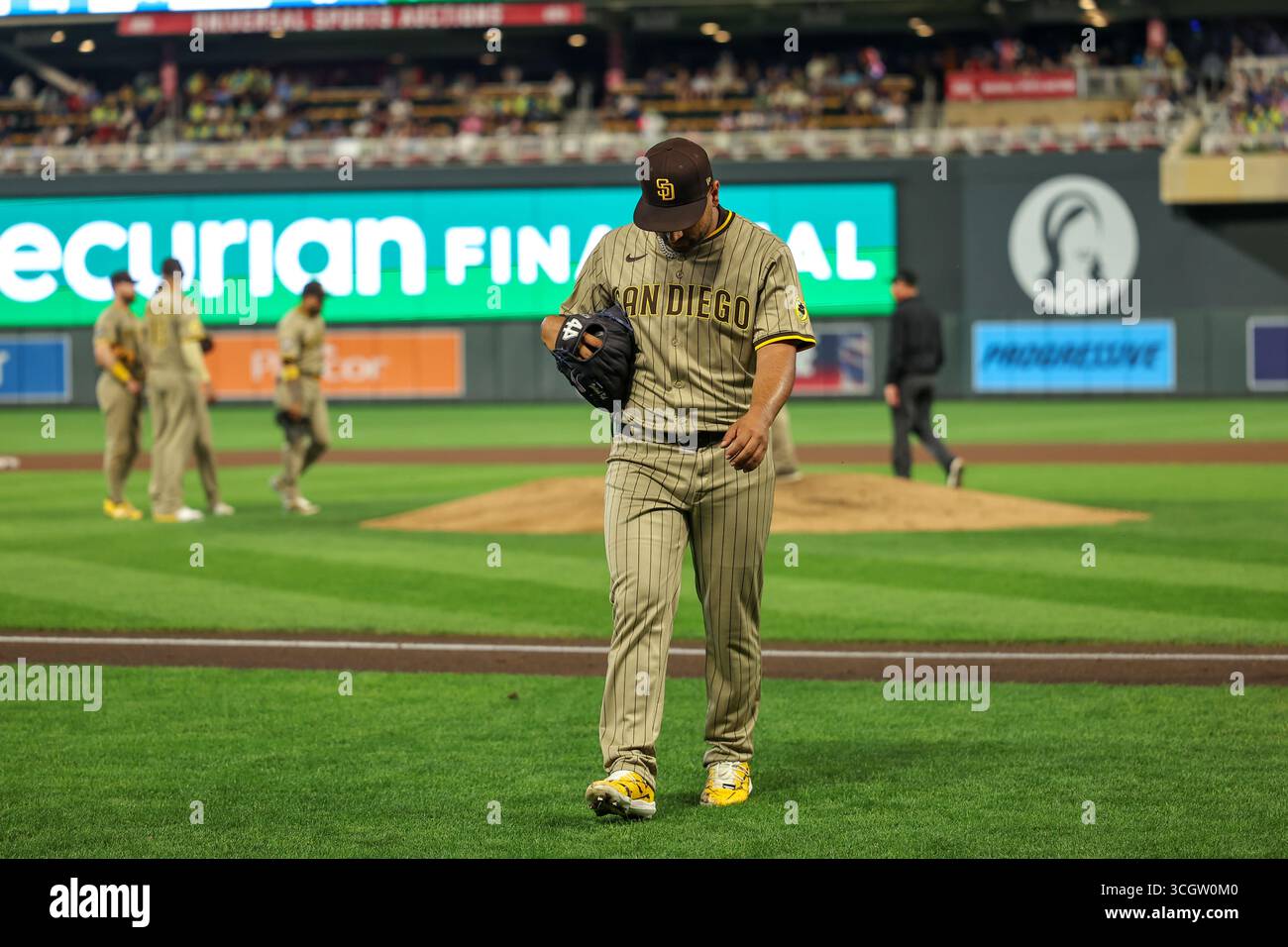 August 29th, 2025: San Diego Padres starting pitcher Nestor Cortes (65 ...