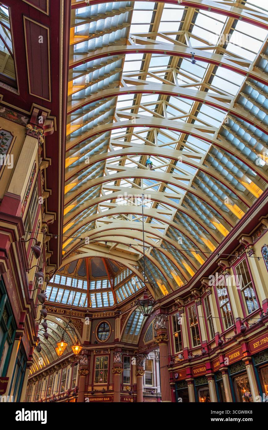 Leadenhall Market, Gracechurch St, London, England. Iconic architecture ...