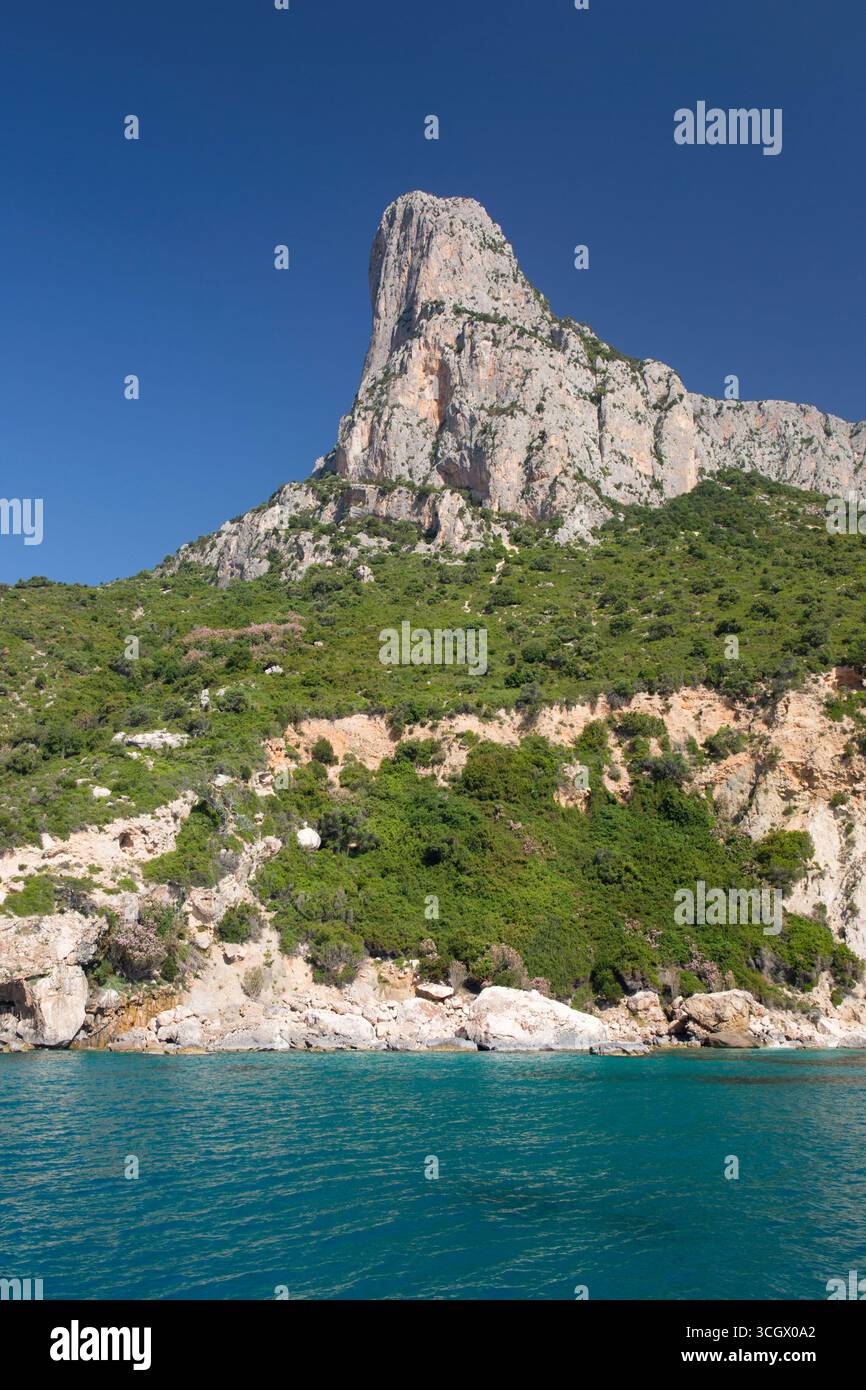 Beautiful view limestone boulders hi-res stock photography and images ...