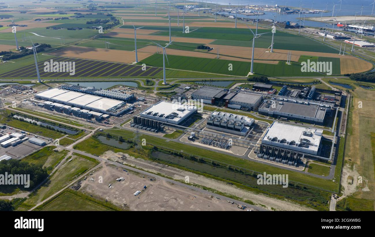 massive data center, computing center, aerial video in the Eemshaven ...
