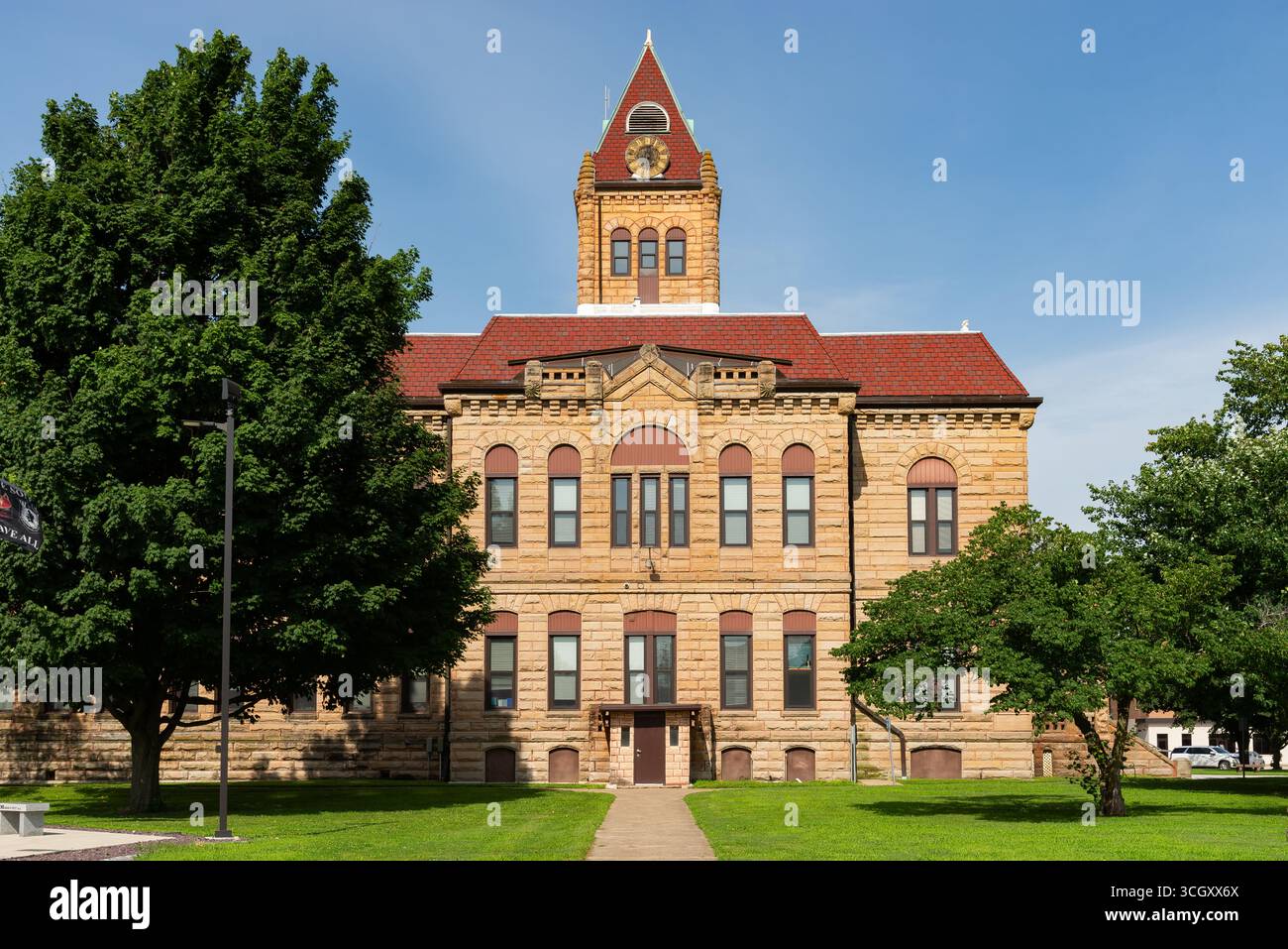 Exterior of the Greene County Courthouse in downtown Carrollton ...