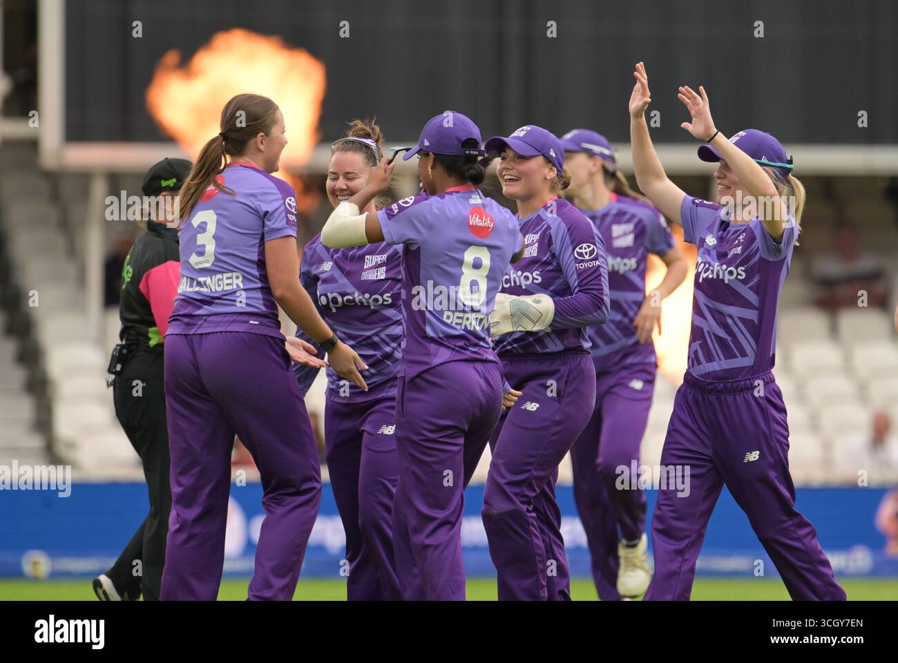 Kennington, England. 30 August, 2025. Grace Ballinger (left) of ...