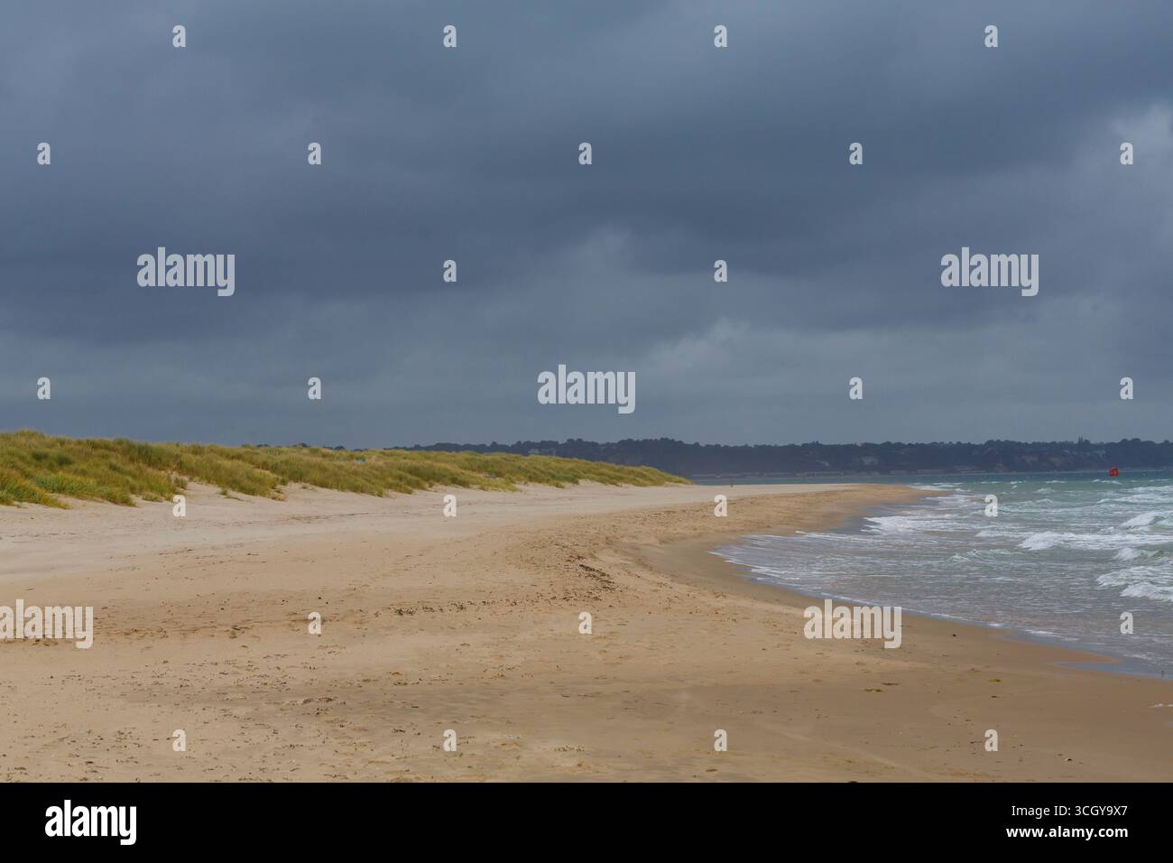 Studland, Dorset UK. 30th August 2025. UK weather: grey windy day with ...