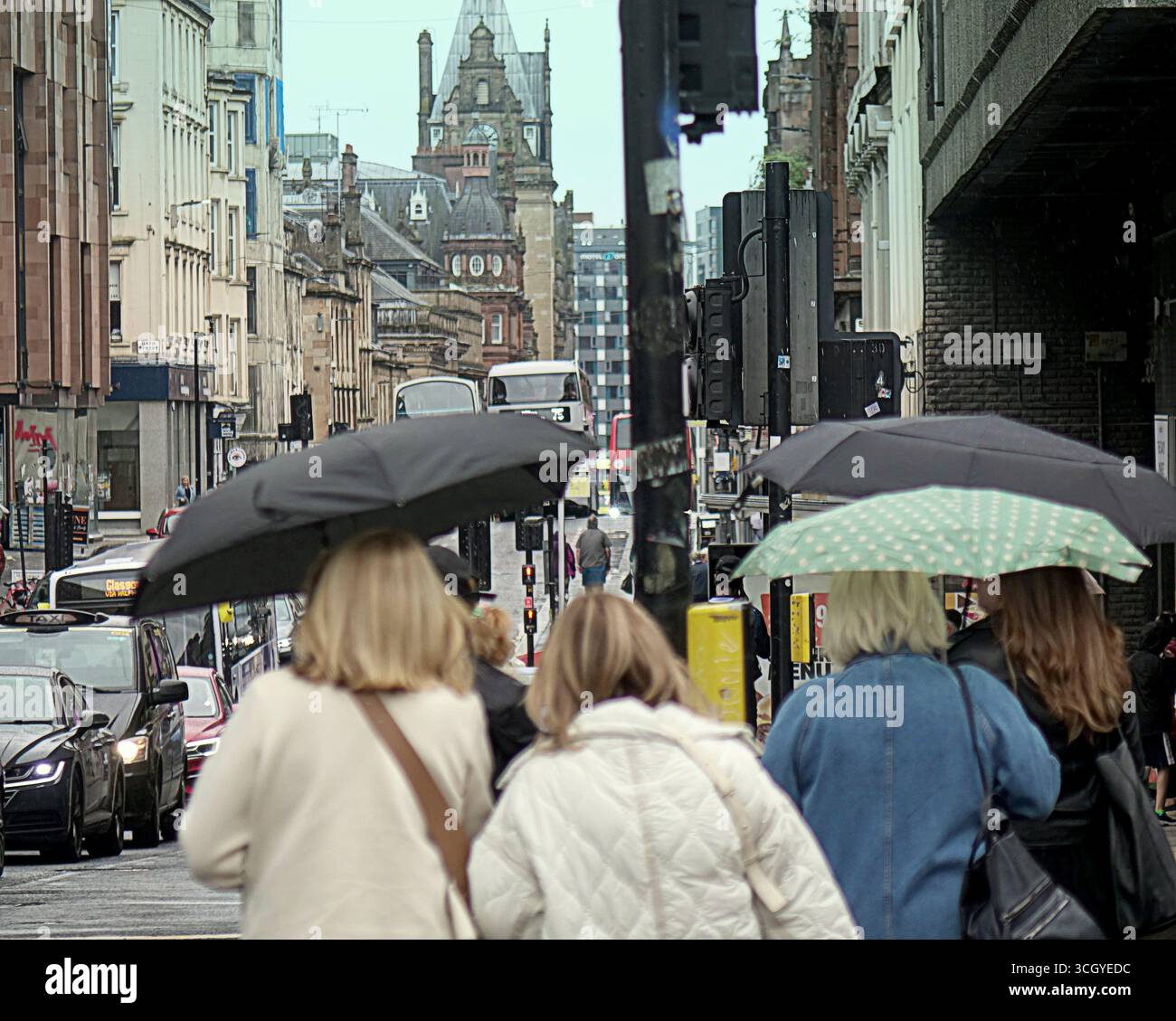 Glasgow, Scotland, UK. 30th August, 2025. UK Weather: Summer ...