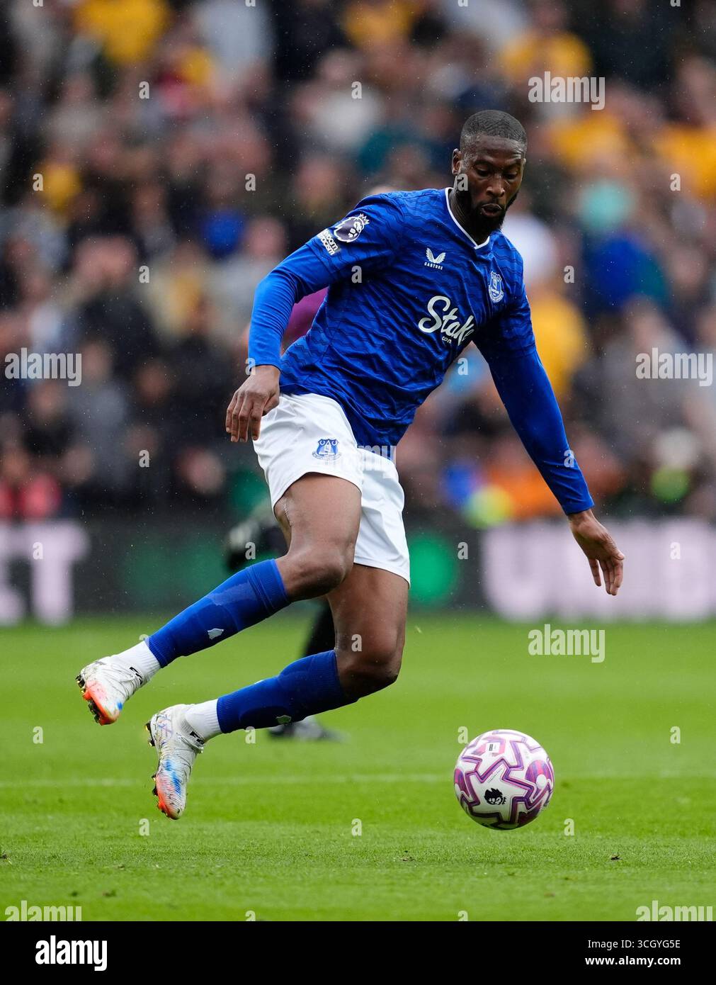 Everton's Norberto Beto during the Premier League match at Molineux ...