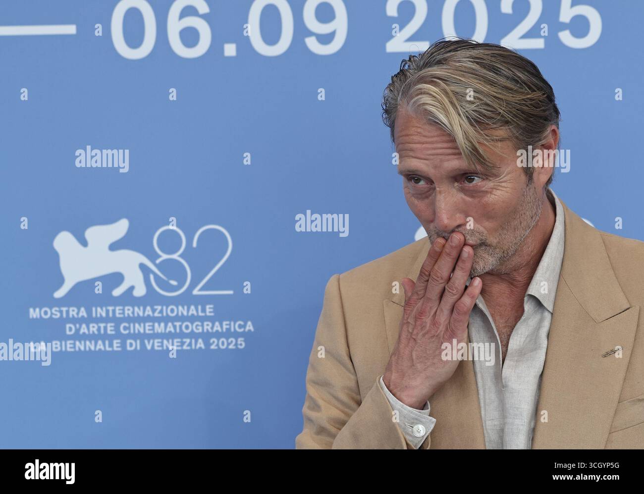Mads mikkelsen 2025 hi-res stock photography and images - Alamy