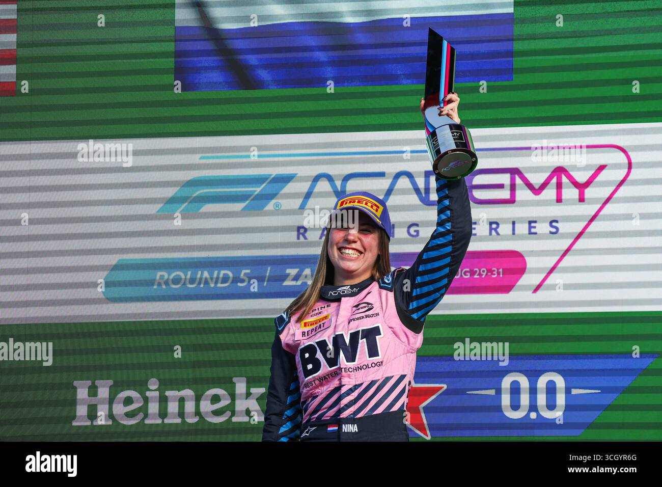 GADEMAN Nina (nld), Prema Racing, Supporter by Alpine, Tatuus F4-T421 ...