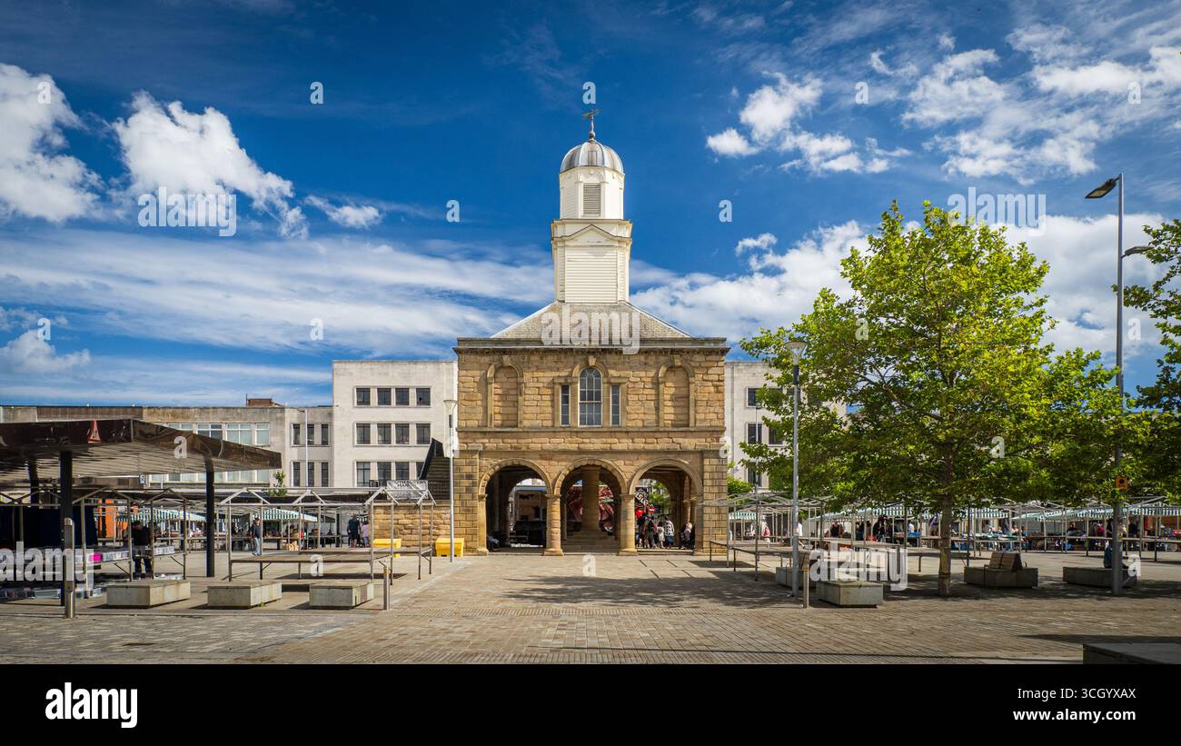 South Shields old town hall, the market square Stock Photo - Alamy