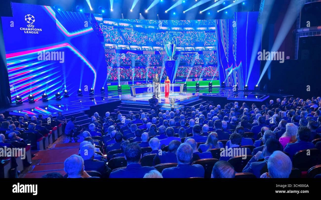 Fifa men’s player of the year 2025 hi-res stock photography and images ...