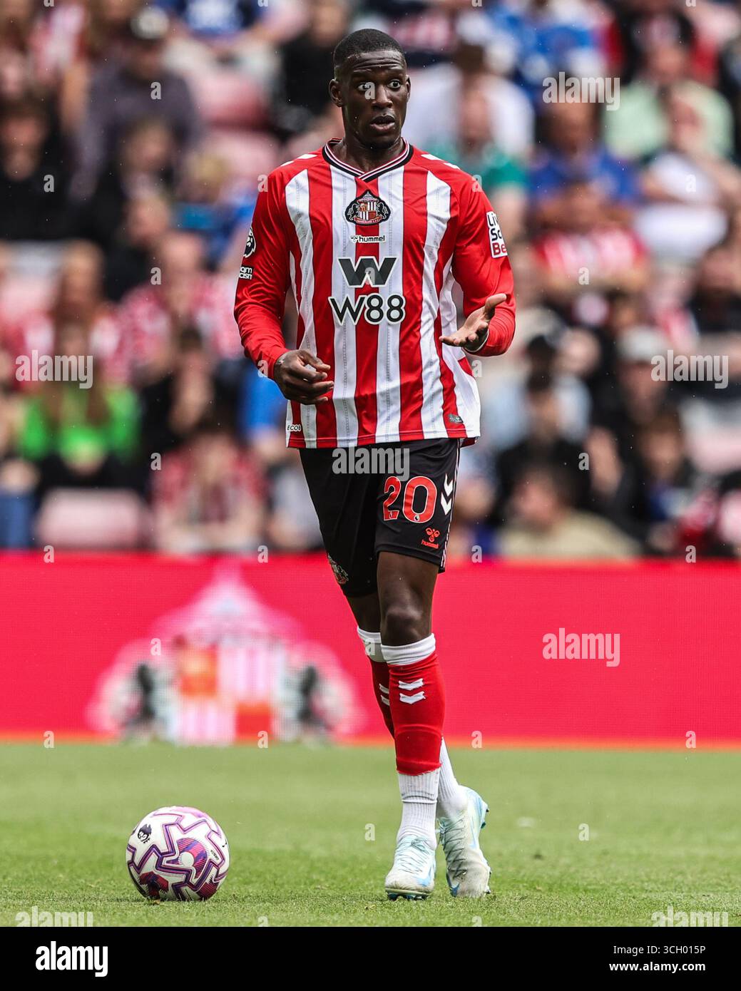 Nordi Mukiele of Sunderland breaks with the ball during the Premier ...