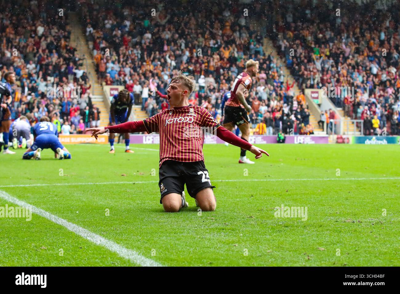 The University of Bradford Stadium, Bradford, England - 30th August ...