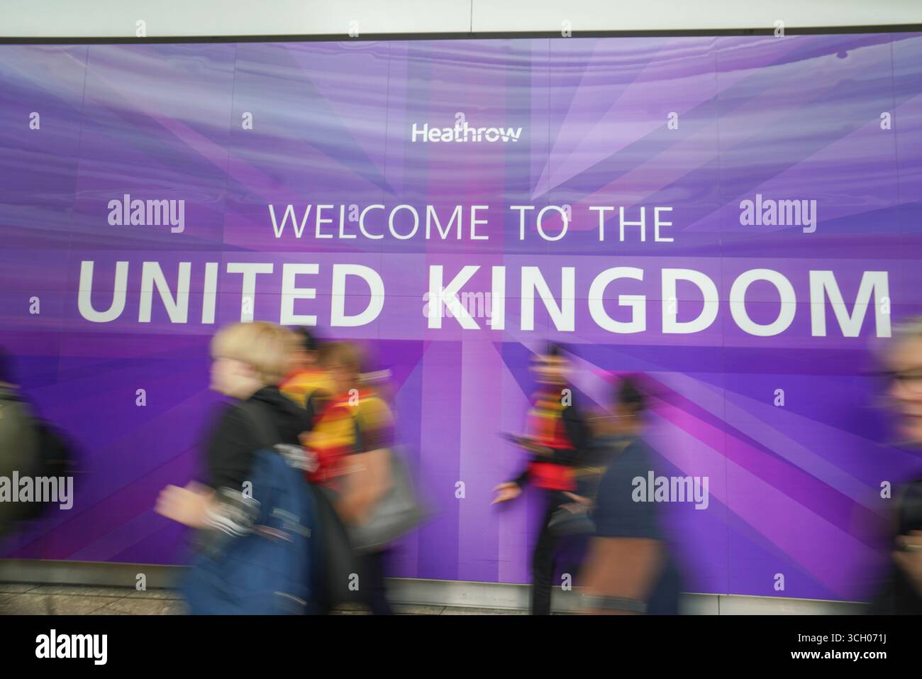 Heathrow London, UK. 30 August 2025. A sign at Heathrow airport ...