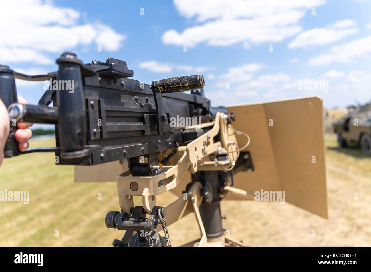 Browning heavy machine gun turret on an armored HMMWV Stock Photo - Alamy