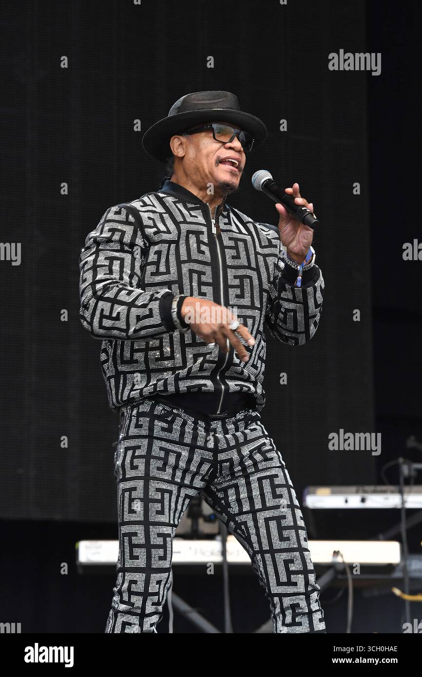 HENLEY-ON-THAMES, ENGLAND - AUGUST 16: Melle Mel performing at Rewind ...