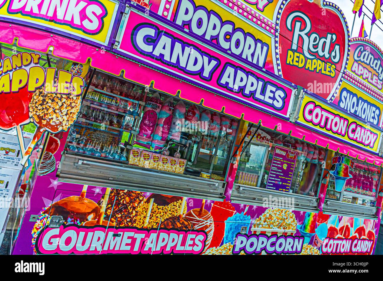 Cotton candy stall hi-res stock photography and images - Alamy