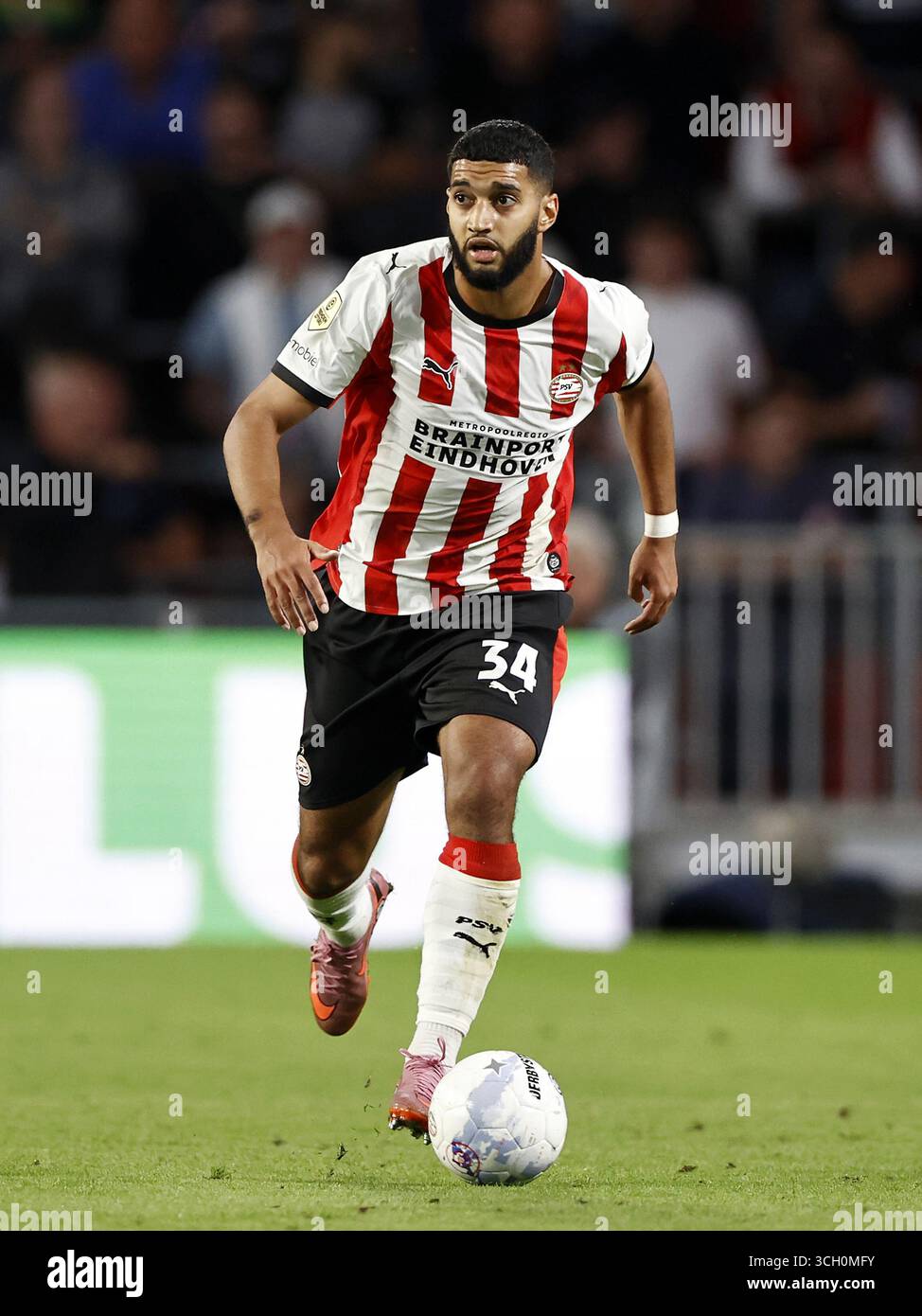 EINDHOVEN - Ismael Saibari of PSV Eindhoven during the Dutch Eredivisie ...