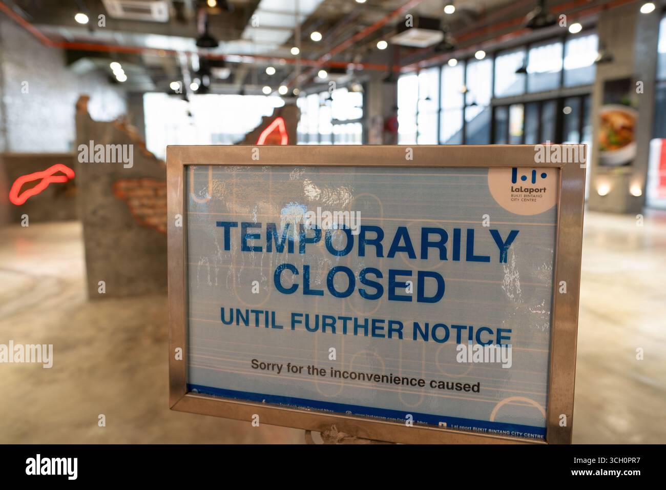 Kuala Lumpur, Malaysia - September 18, 2024: temporarily closed sign ...
