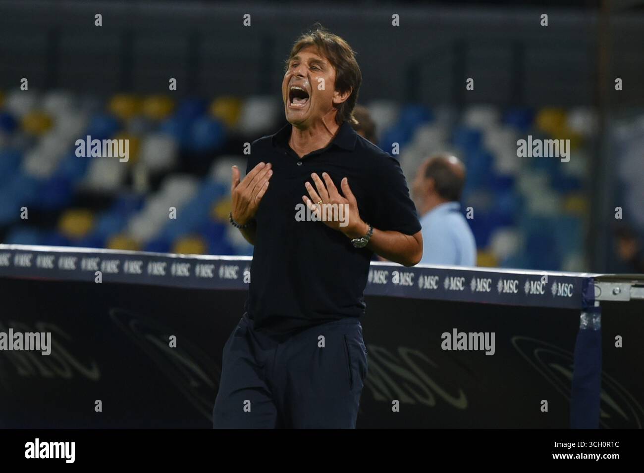 Antonio Conte Coach of SSC Napoli gestures during the Serie A Enilive ...