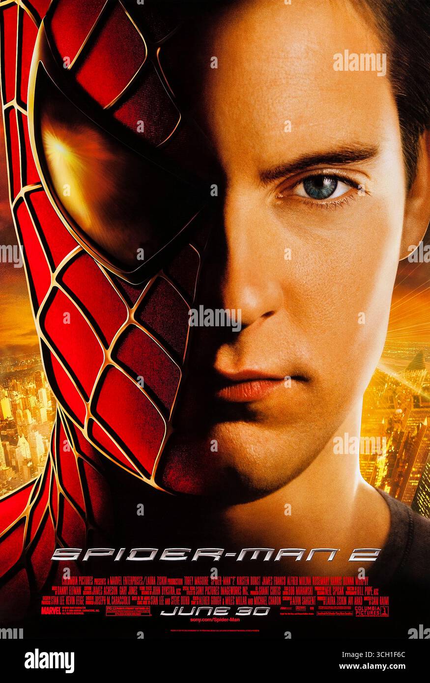 Peter parker tobey hi-res stock photography and images - Alamy