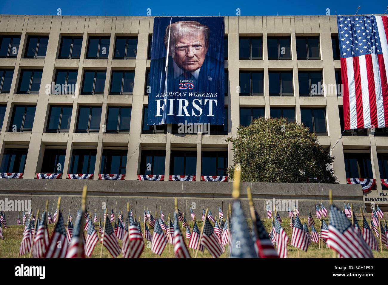 Washington, United States. 30th Aug, 2025. A portrait of President ...