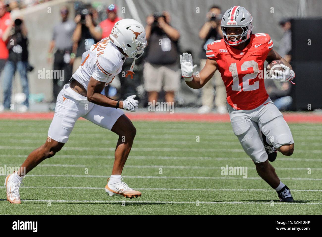 August 30, 2025, Columbus, Ohio, U.S: Ohio State Buckeyes running back ...