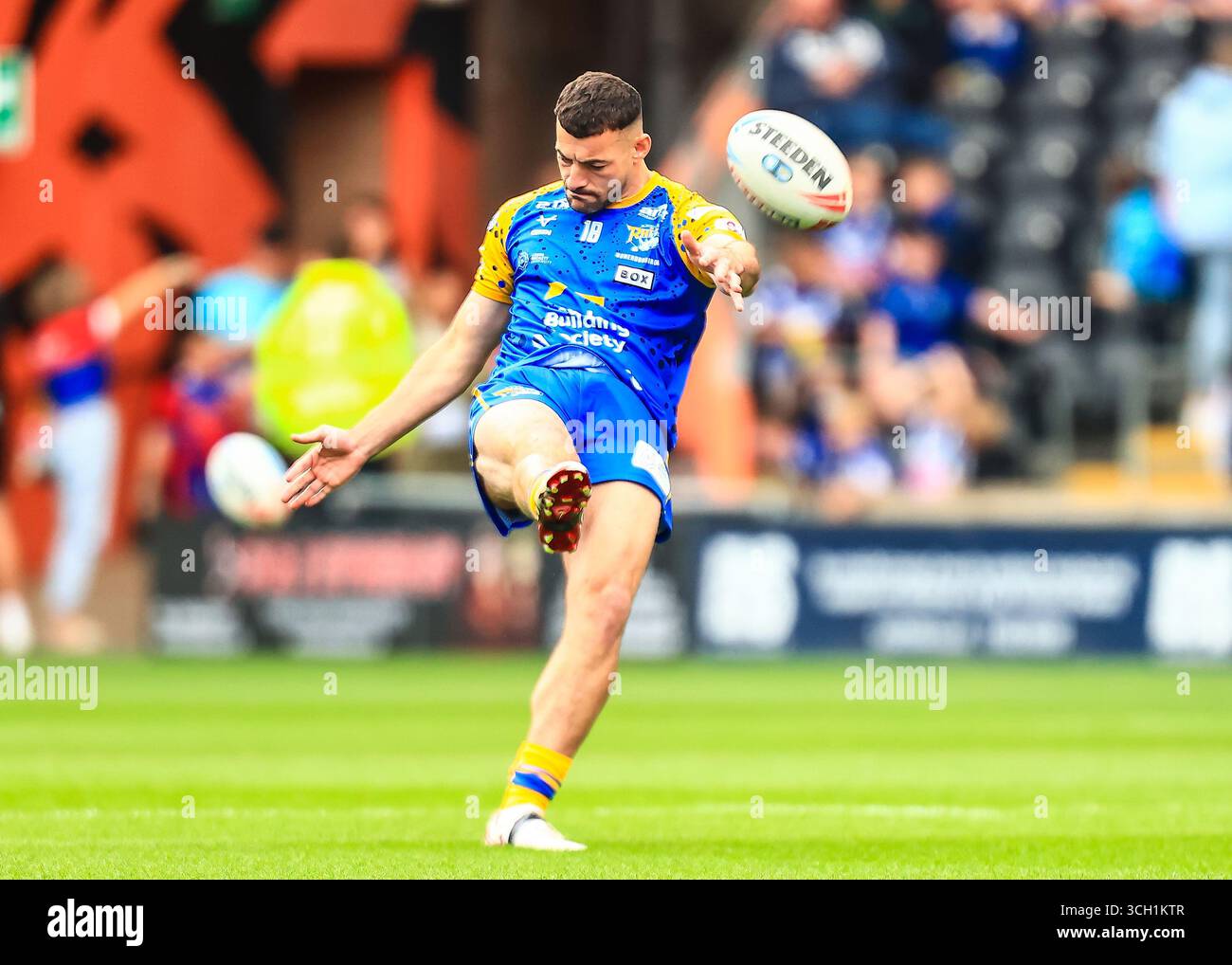 Jake Connor of Leeds Rhinos in the pre-game warm up during the Betfred ...