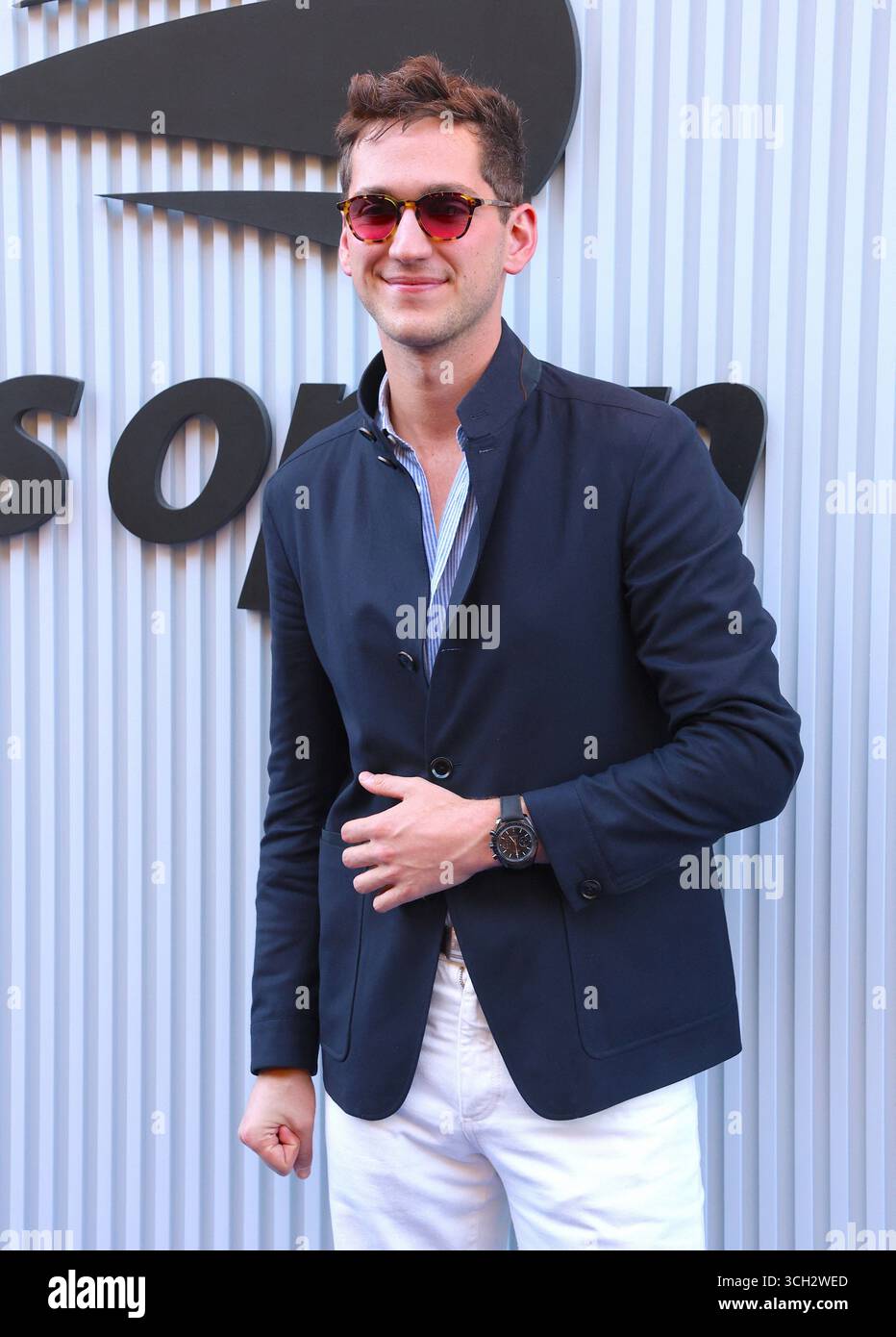 Matt Friend arrives at the US Open for Iga Świątek game third round in ...