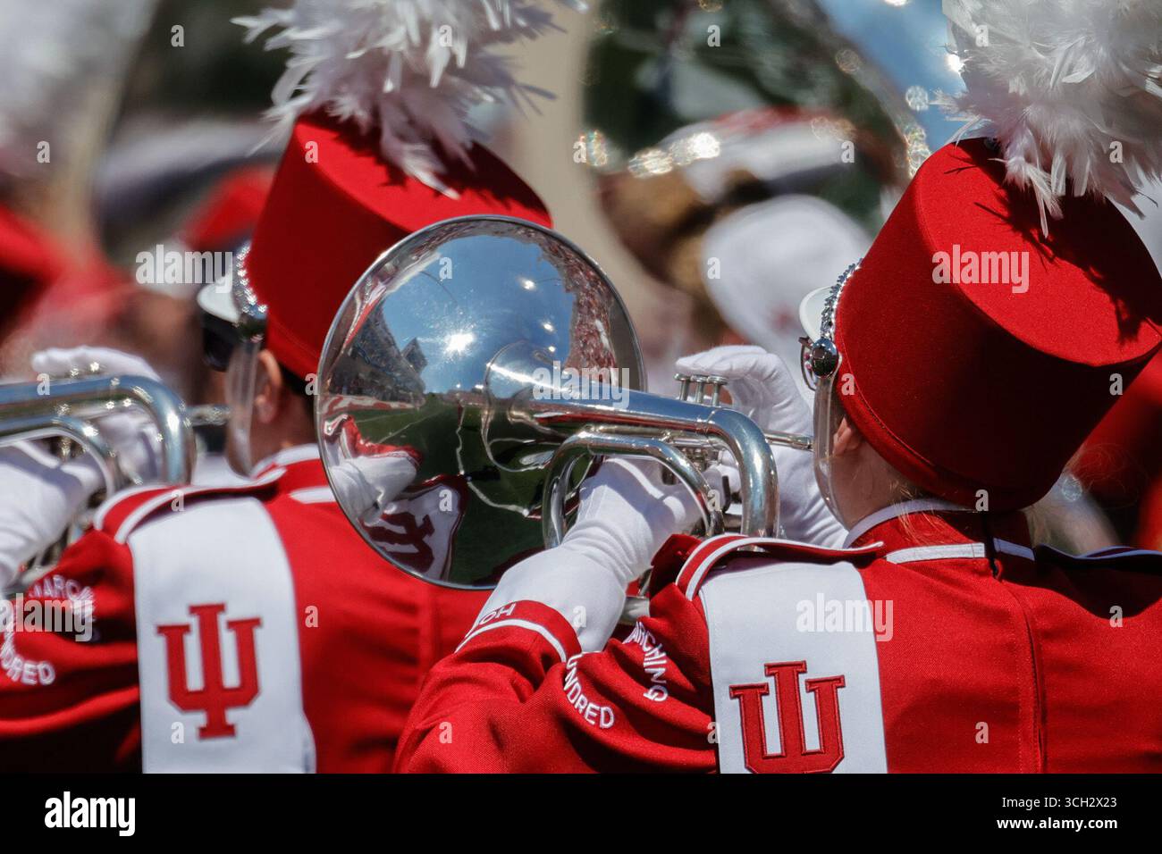Marching hundred hi-res stock photography and images - Alamy