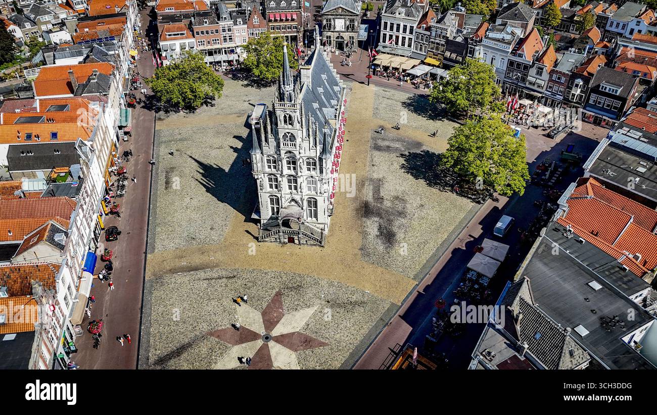 GOUDA - The centuries-old Gouda town hall on the Markt is ready for a ...