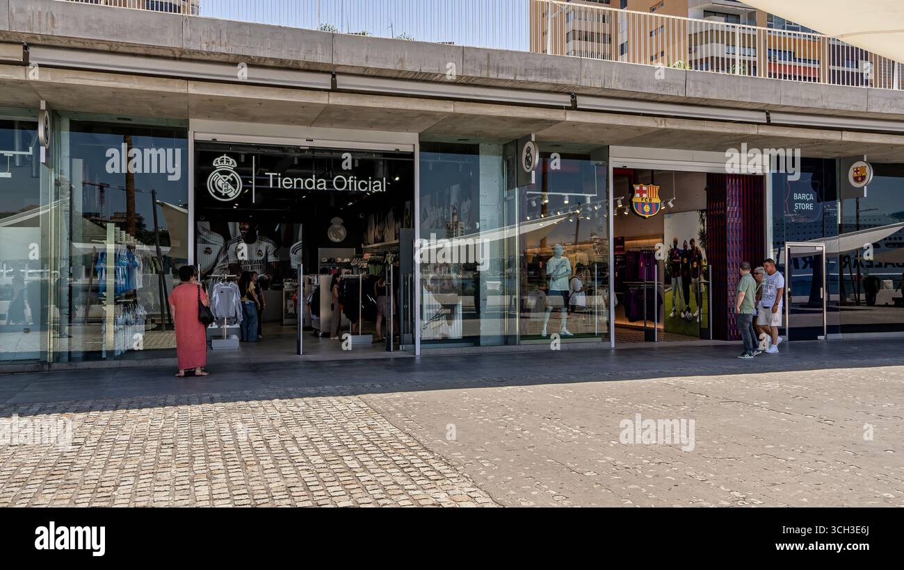 Real madrid 2025 hi-res stock photography and images - Alamy