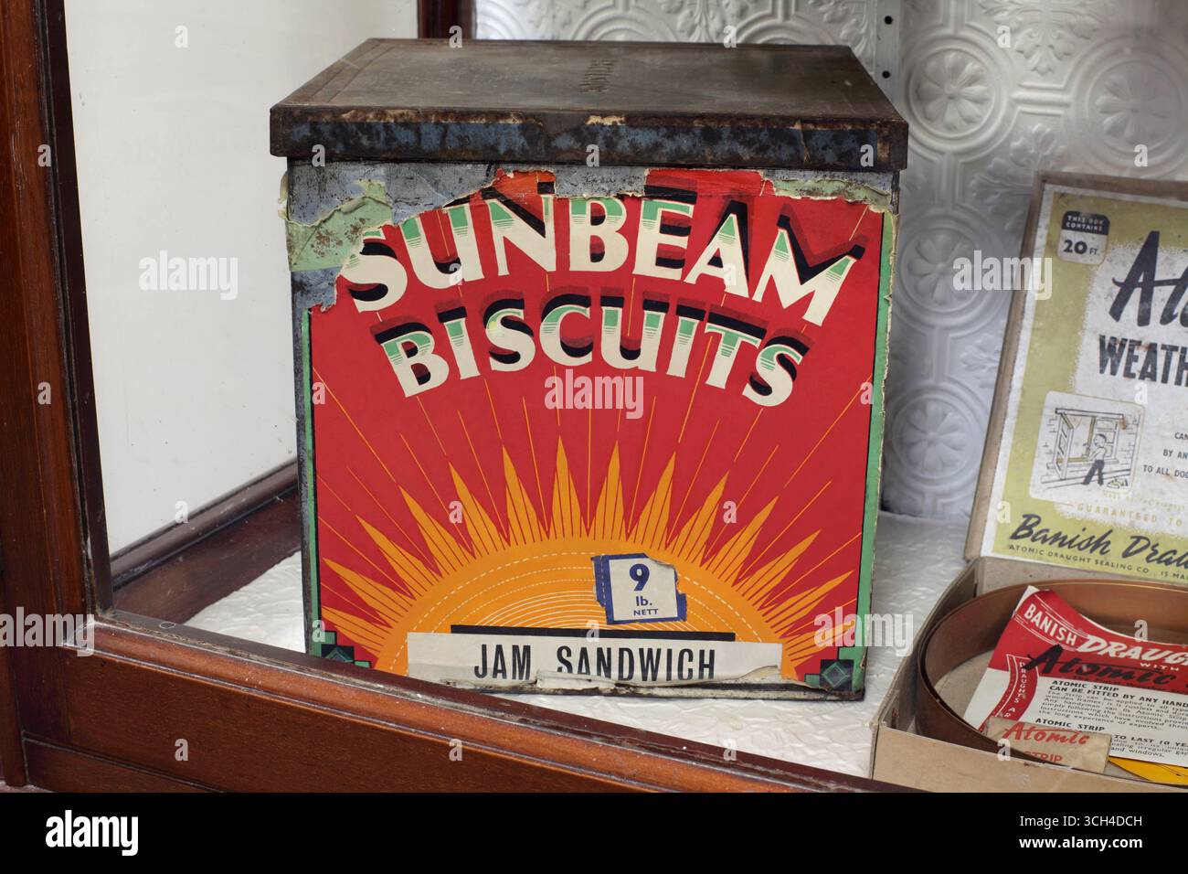 Sunbeam biscuits hi-res stock photography and images - Alamy