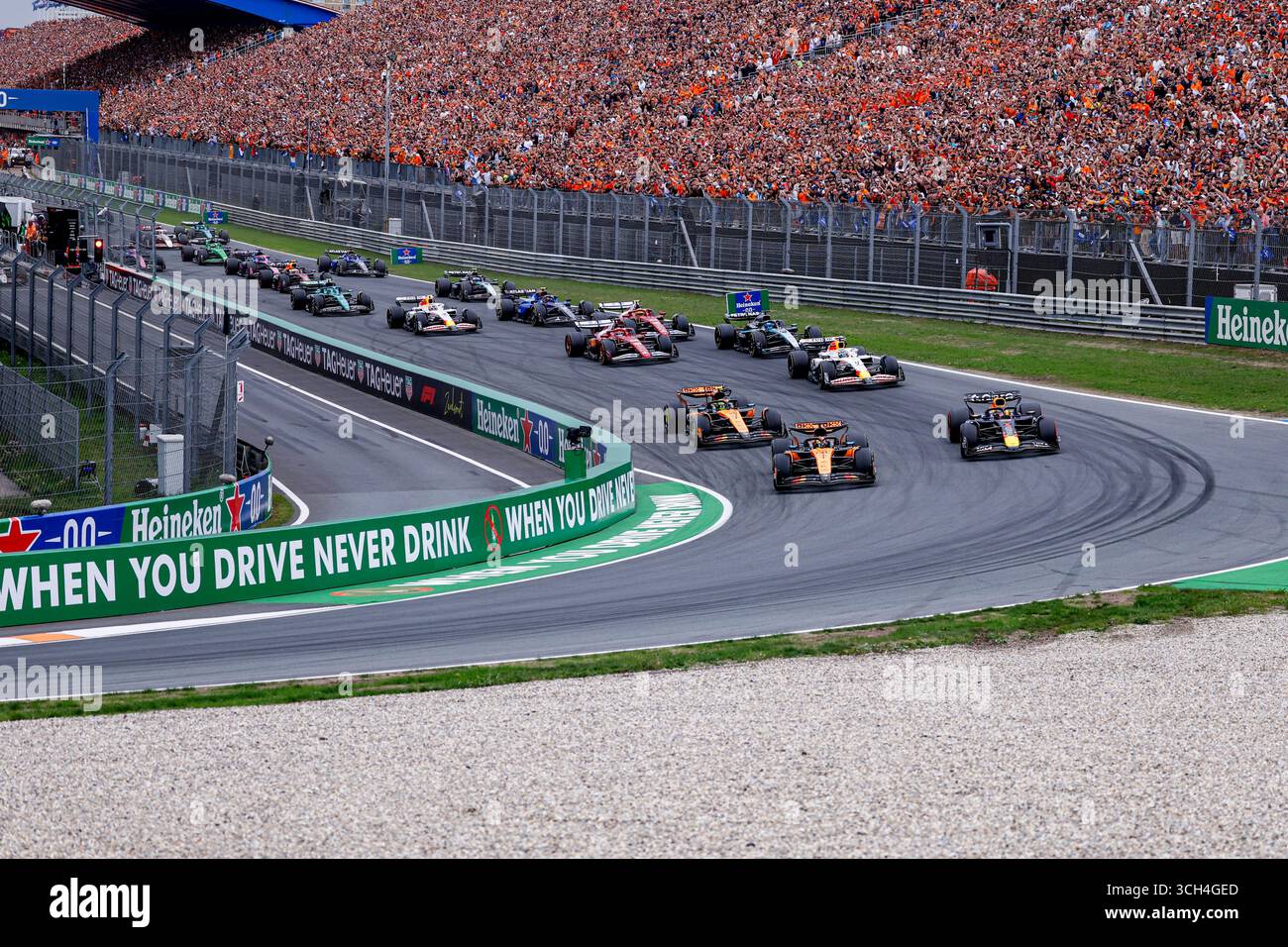 Race start turn 1 during the Formula 1 Heineken Dutch Grand Prix 2025 ...