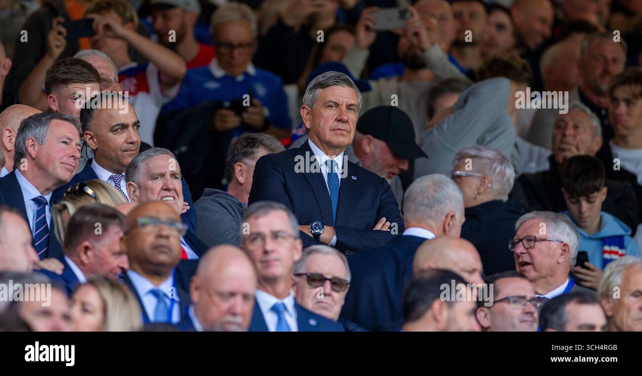 Andrew cavanagh rangers hi-res stock photography and images - Alamy