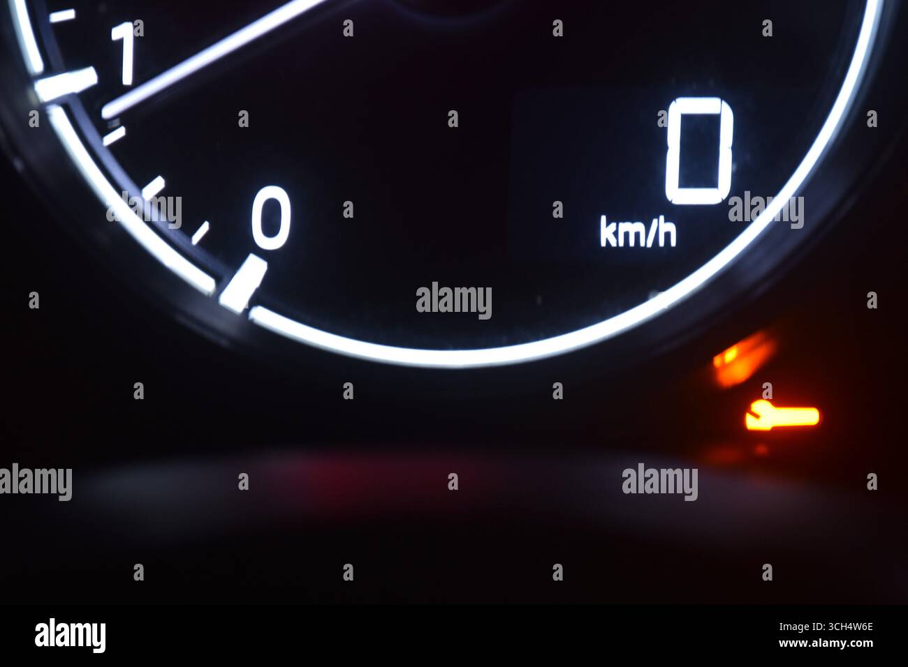 sign light on car dashbaoard warning for maintenance in cockpit Stock ...