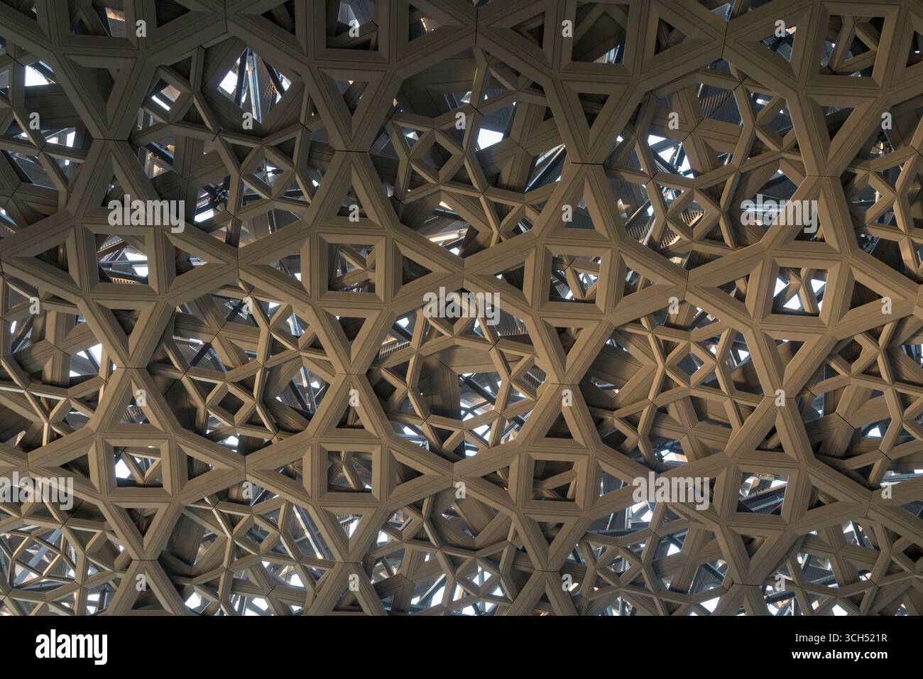 UAE - Abu Dhabi - Louvre Abu Dhabi - Interlaced star-pattern dome ...